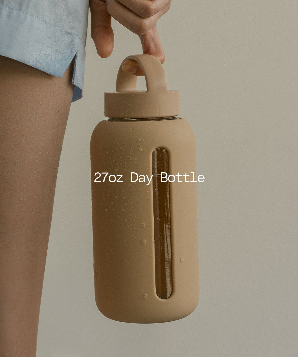 Glass water bottles that help you track your daily water intake