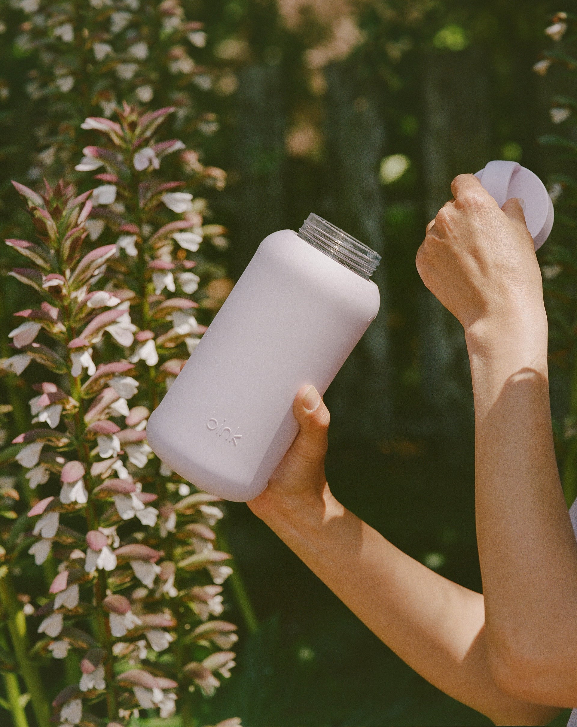 Glass water bottles that help you track your daily water intake